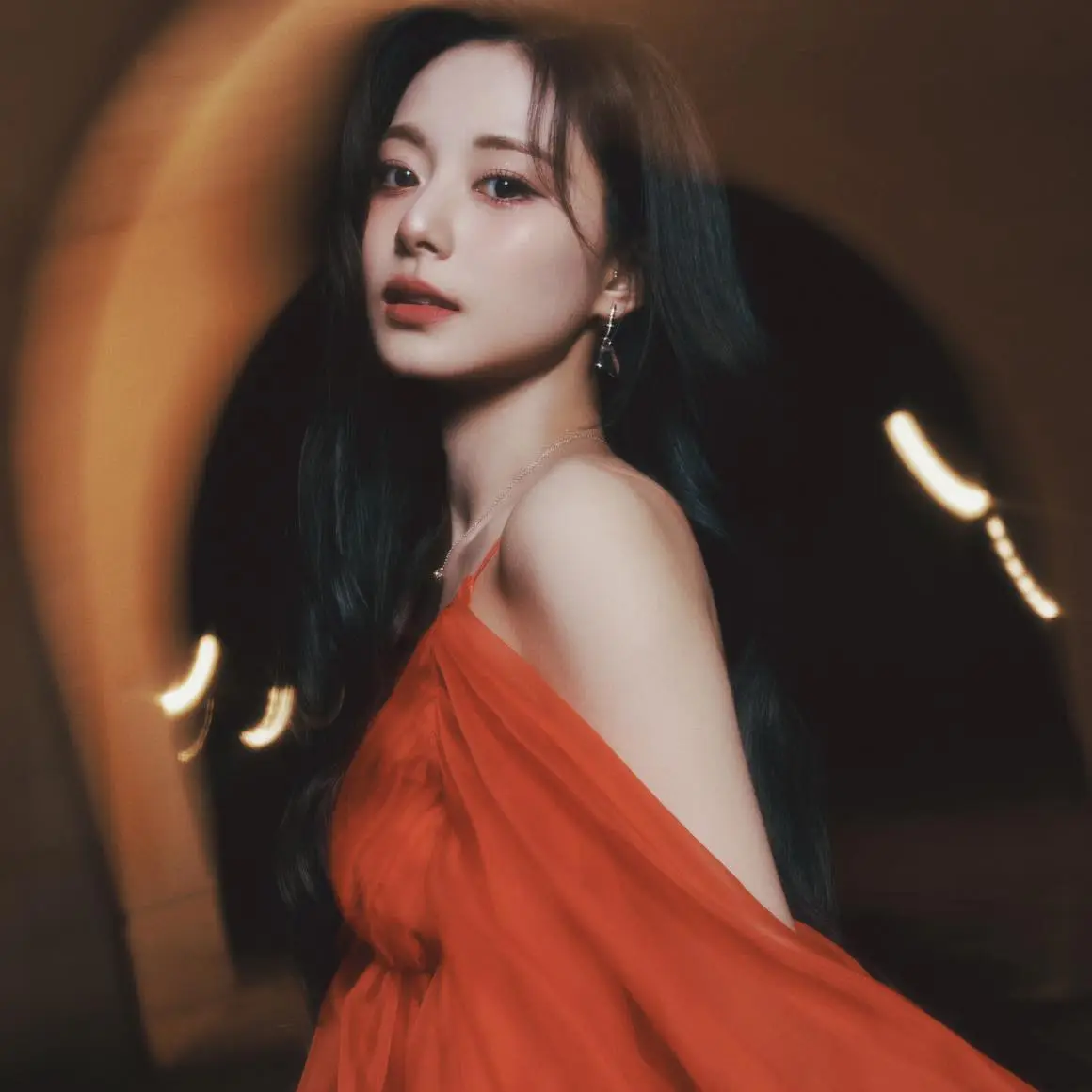 Run Away Lyrics TZUYU 中文歌詞翻譯